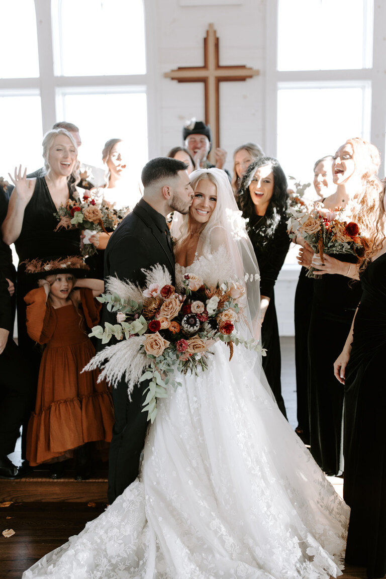 Prepare to Be Wow'd by This Romantic Chapel Destination Wedding with ...