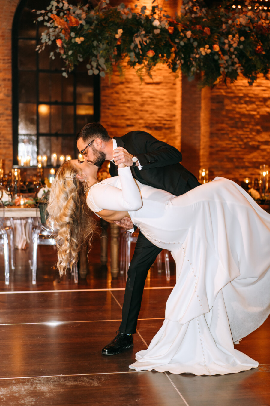Sunny Day at The Clementine for This Jewel Tone Wedding - Nashville ...